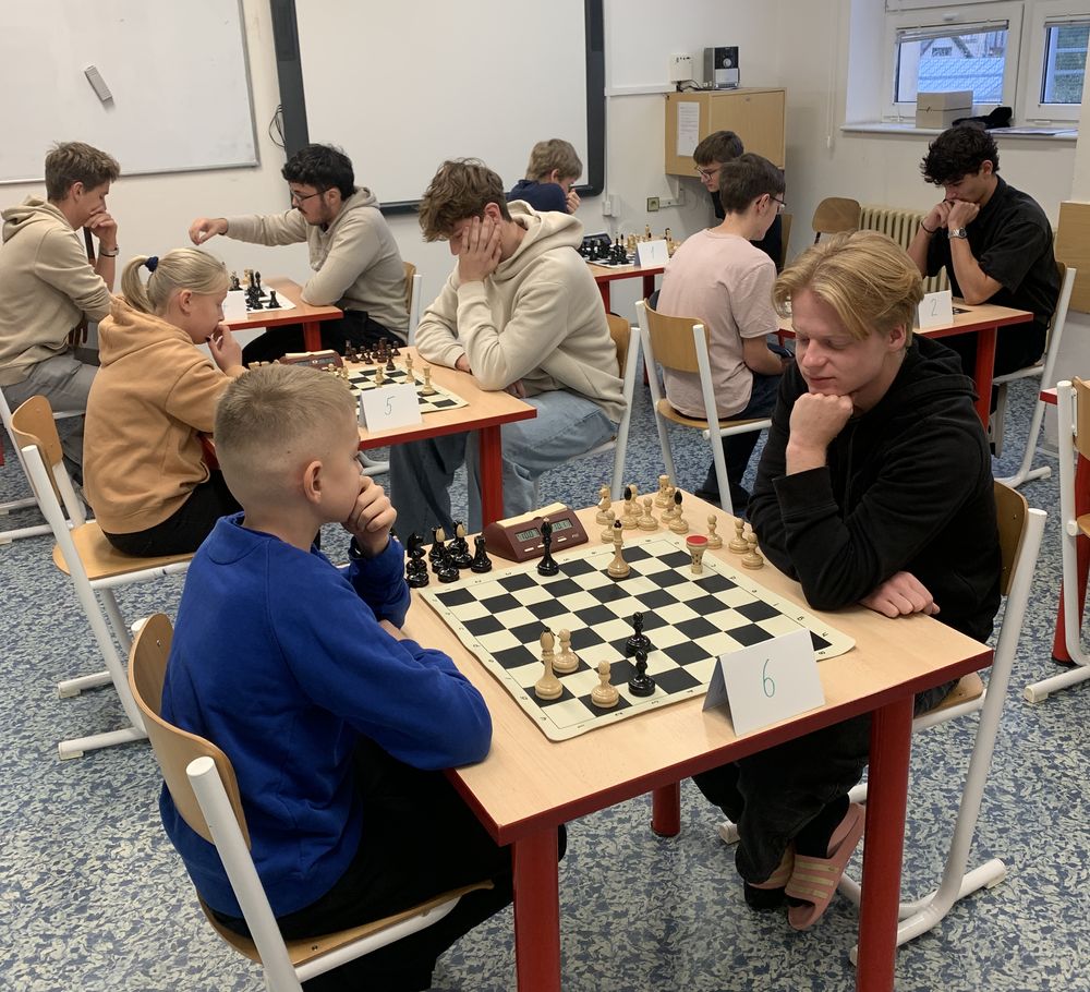 Školní šachový turnaj 2025 | Gymnázium dr. A. Hrdličky Humpolec